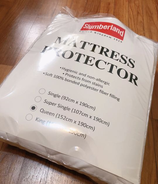 Slumberland Mattress Protector (Queen), Furniture & Home Living ...