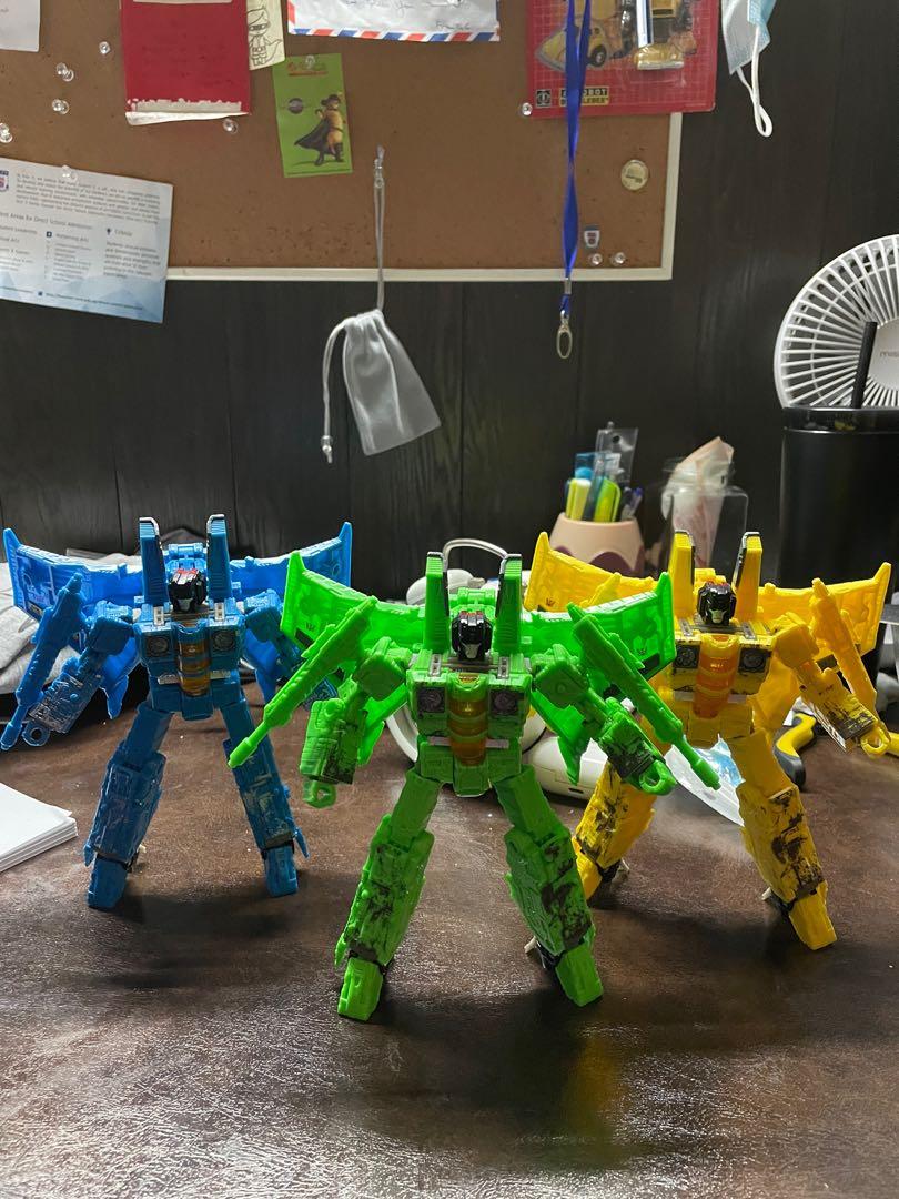 Transformers rainmakers, Hobbies & Toys, Toys & Games on Carousell