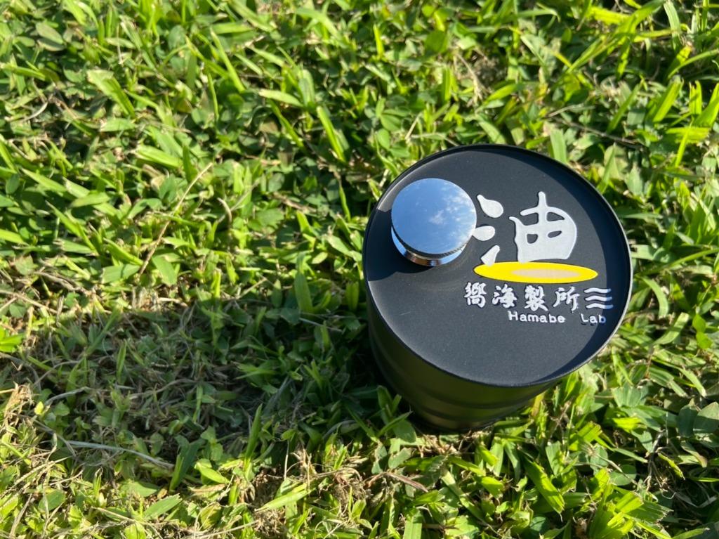 《嚮海製所 Hamabe Lab》｜軍用風格露營不銹鋼油桶壺 燃料壺 750ml (2色可擇)｜戶外露營硬派不可或缺的油桶, 體育器材, 健行 ...