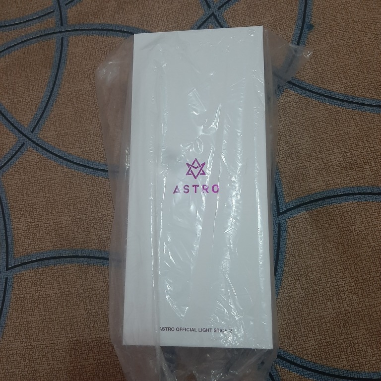 Astro Robong v2, Hobbies & Toys, Memorabilia & Collectibles, K-Wave on ...