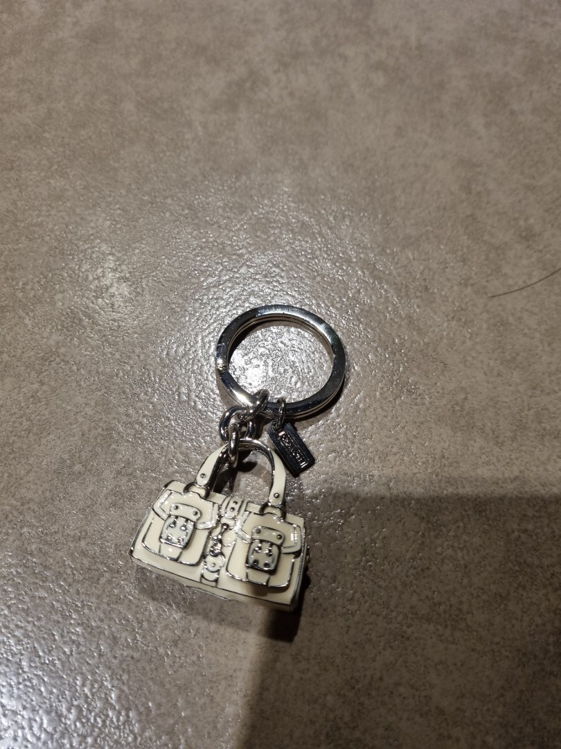 Coach keyring, Women's Fashion, Watches & Accessories, Other Accessories on Carousell