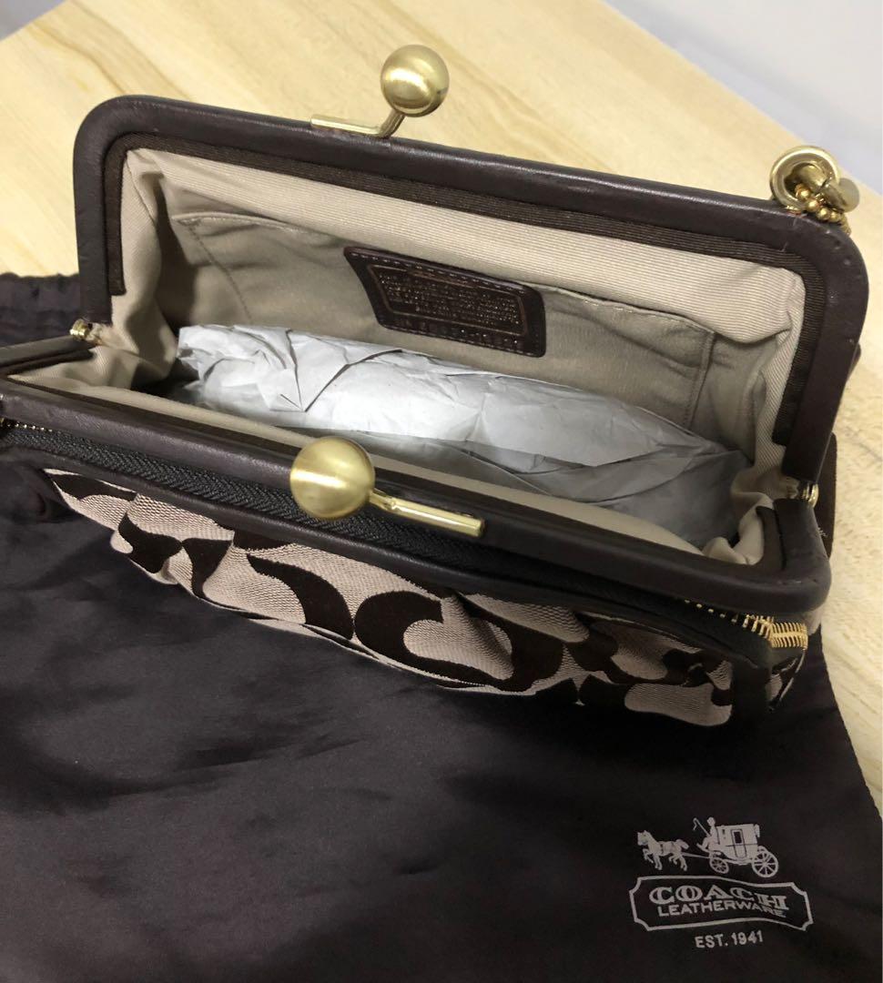 Coach kiss lock bag, Luxury, Bags & Wallets on Carousell