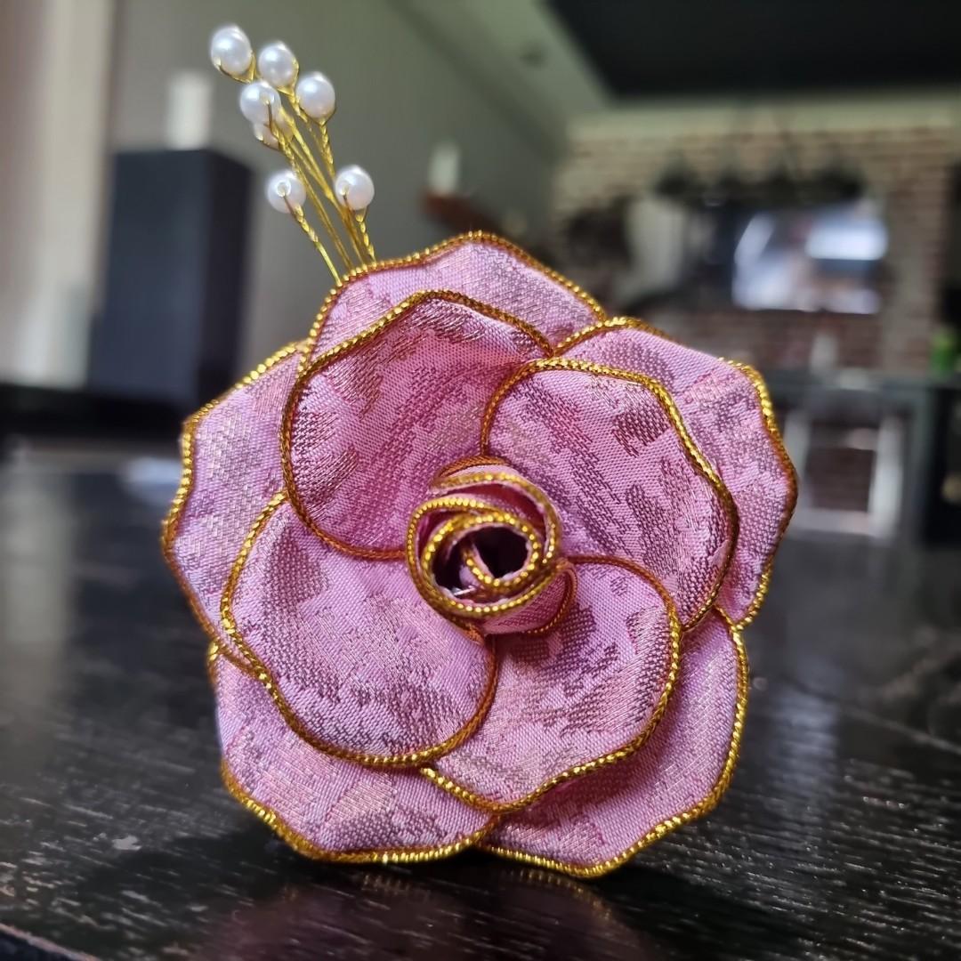 Exclusive Bunga Pahar Songket, Furniture & Home Living, Home Decor ...