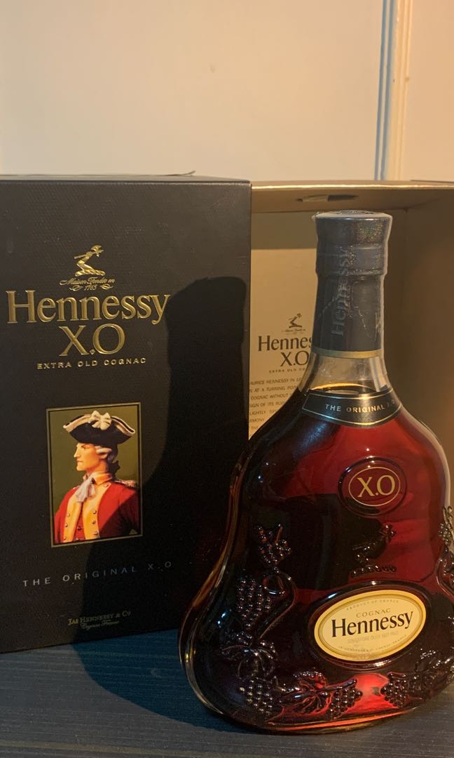 Hennessy XO Extra Old Cognac 700ml, Food & Drinks, Beverages on Carousell
