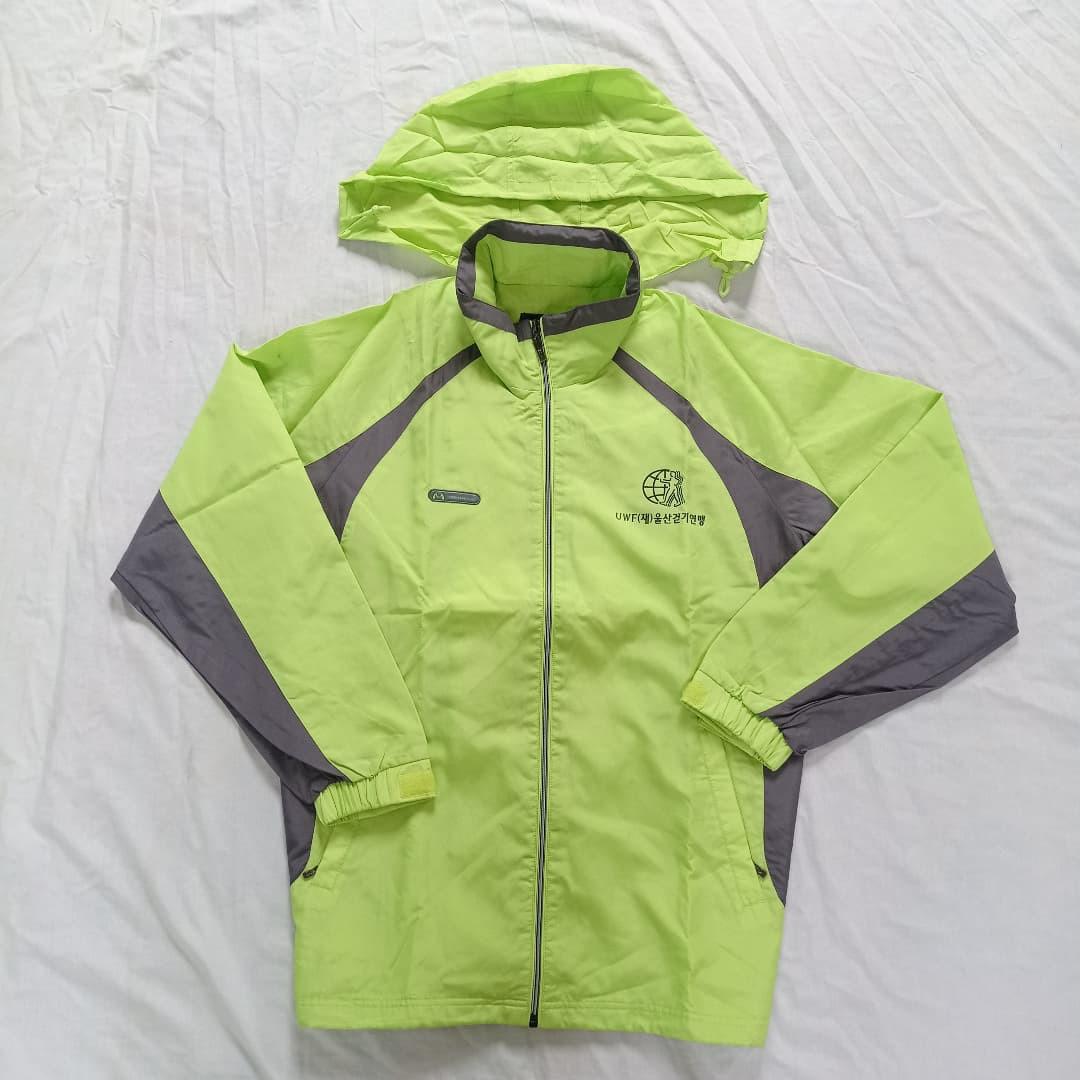 jaket parasut club motor