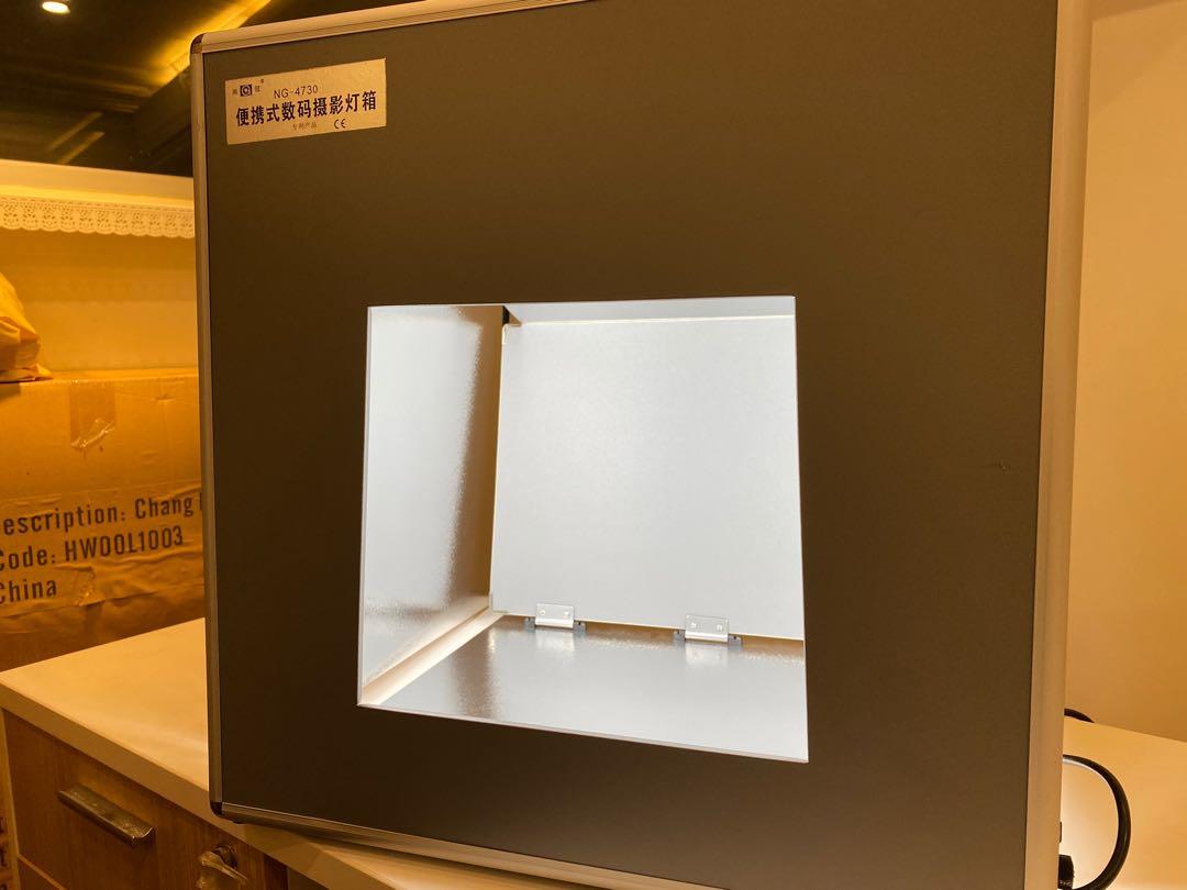 Light box 小型攝影燈箱 NG-4730, 電腦＆科技, 電腦周邊及配件, 電子屏幕 - Carousell