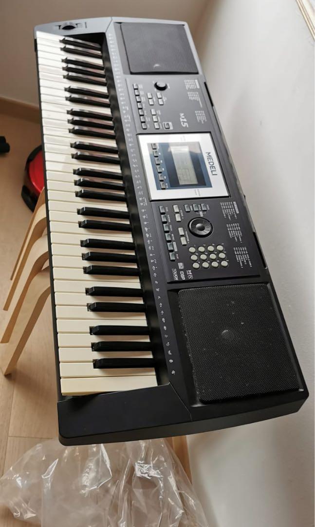 Medeli M15 Keyboard, Hobbies & Toys, Music & Media, Musical Instruments ...