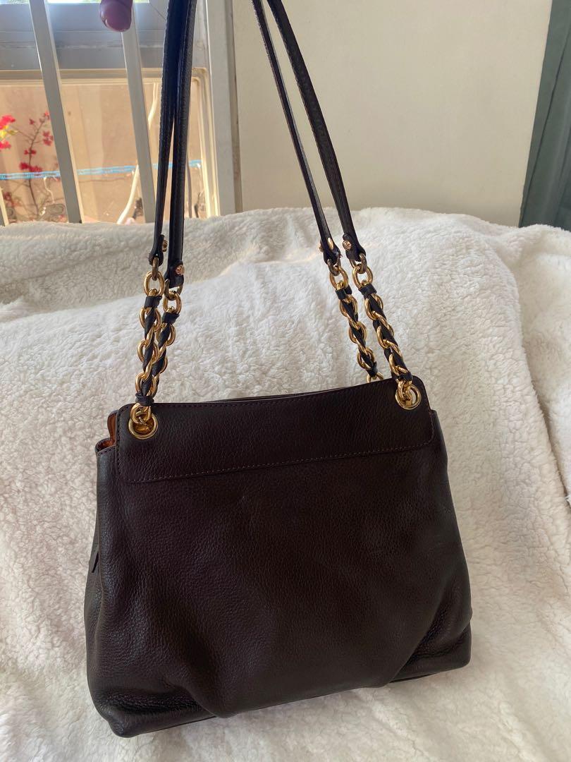 Original DAKS Leather Shoulder Bag, Luxury, Bags & Wallets on Carousell