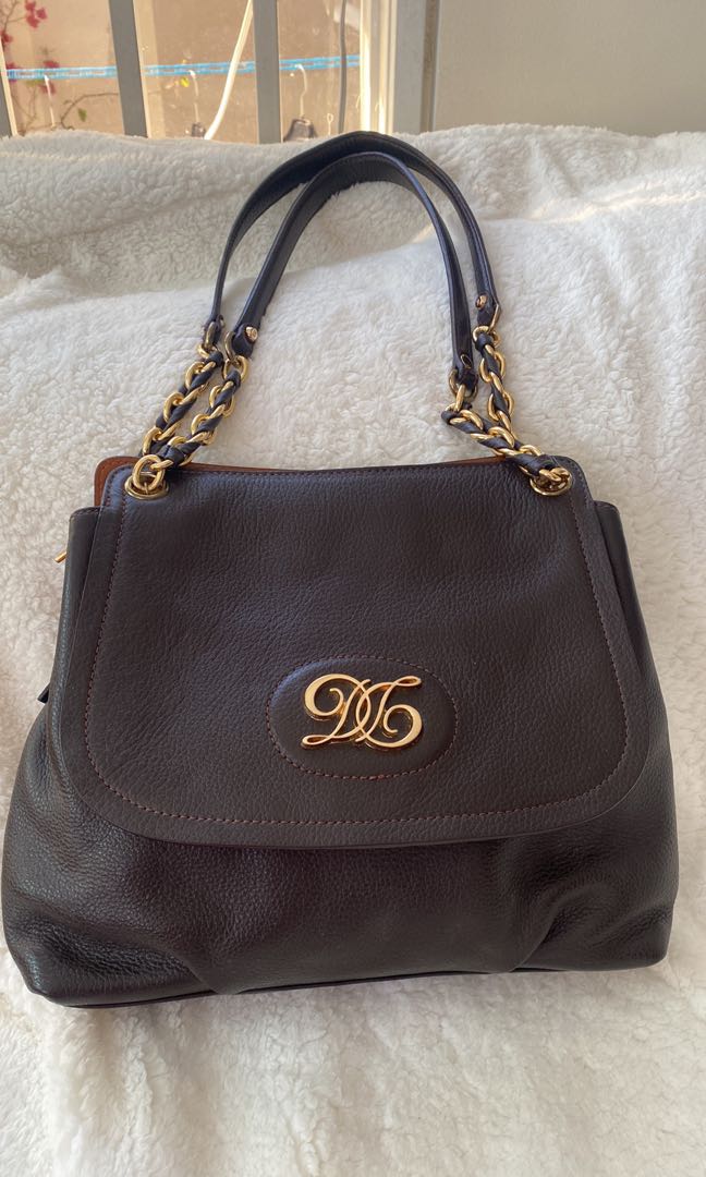 Original DAKS Leather Shoulder Bag, Luxury, Bags & Wallets on Carousell