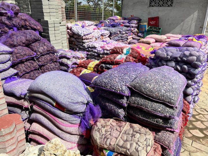 Pebbles, assorted mindoro,romblon,7 colors, marble chips, Furniture ...