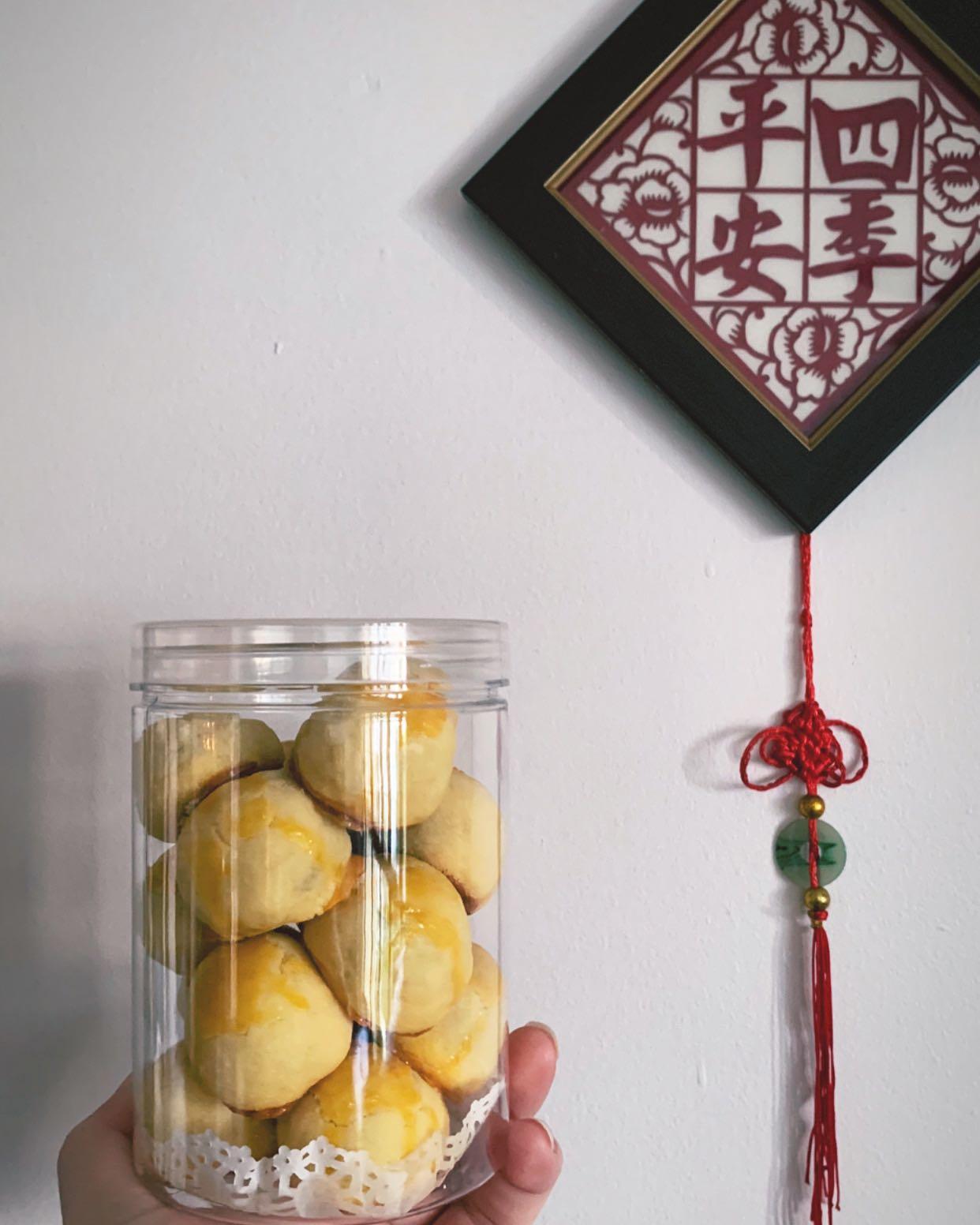 Pineapple Pops , Food & Drinks, Homemade Bakes on Carousell