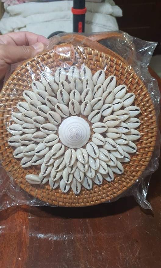 RATTAN BAG WITH DAMAGE, Women's Fashion, Bags & Wallets, Shoulder Bags ...