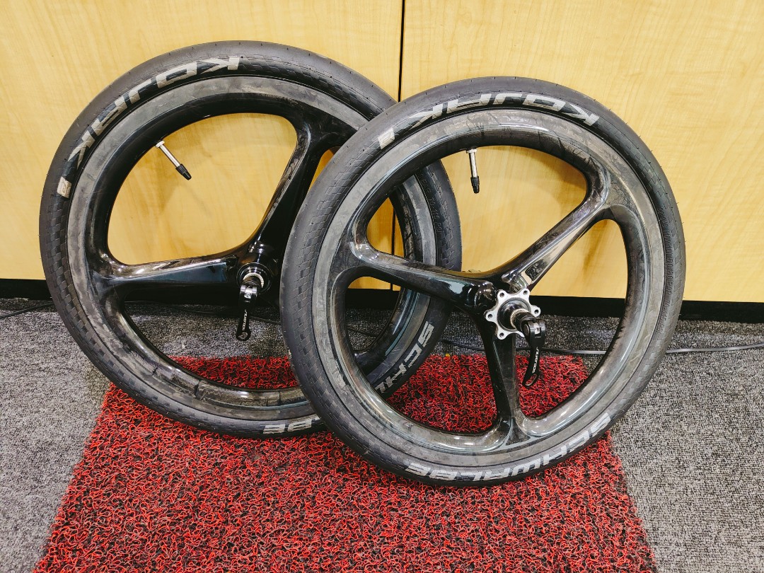 SilverRock Tri spoke Forged Carbon Wheelset, Sports Equipment, Bicycles ...