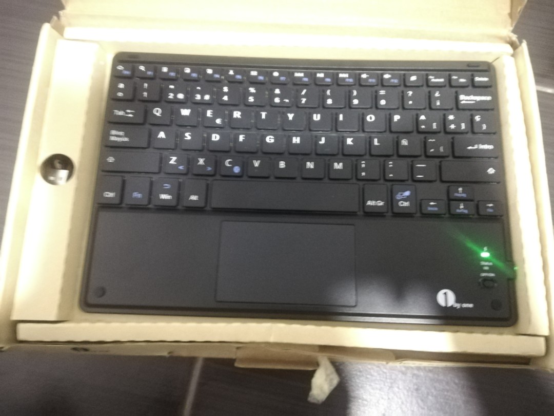 1byone Wireless keyboard, Computers & Tech, Parts & Accessories ...