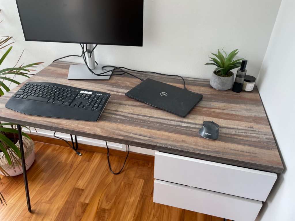 Desk - Boro Computer Table - Fortytwo (1 year old), Furniture & Home ...