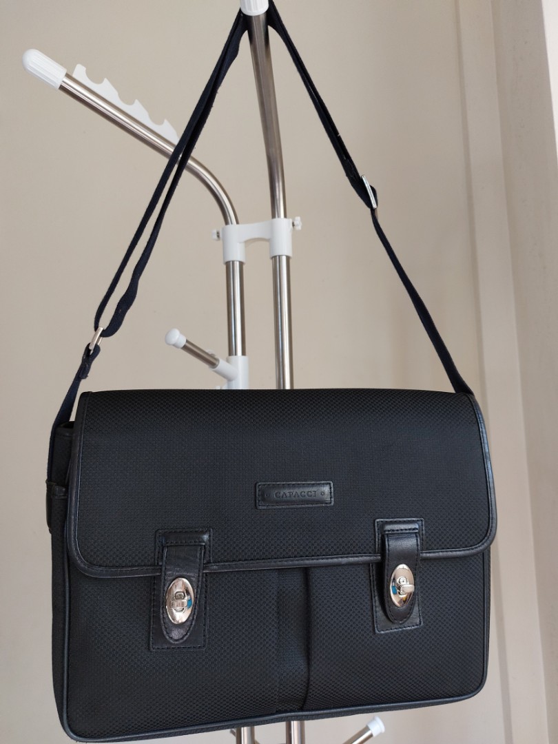 CAPACCI Leather messenger bag, Women's Fashion, Bags & Wallets, Cross ...