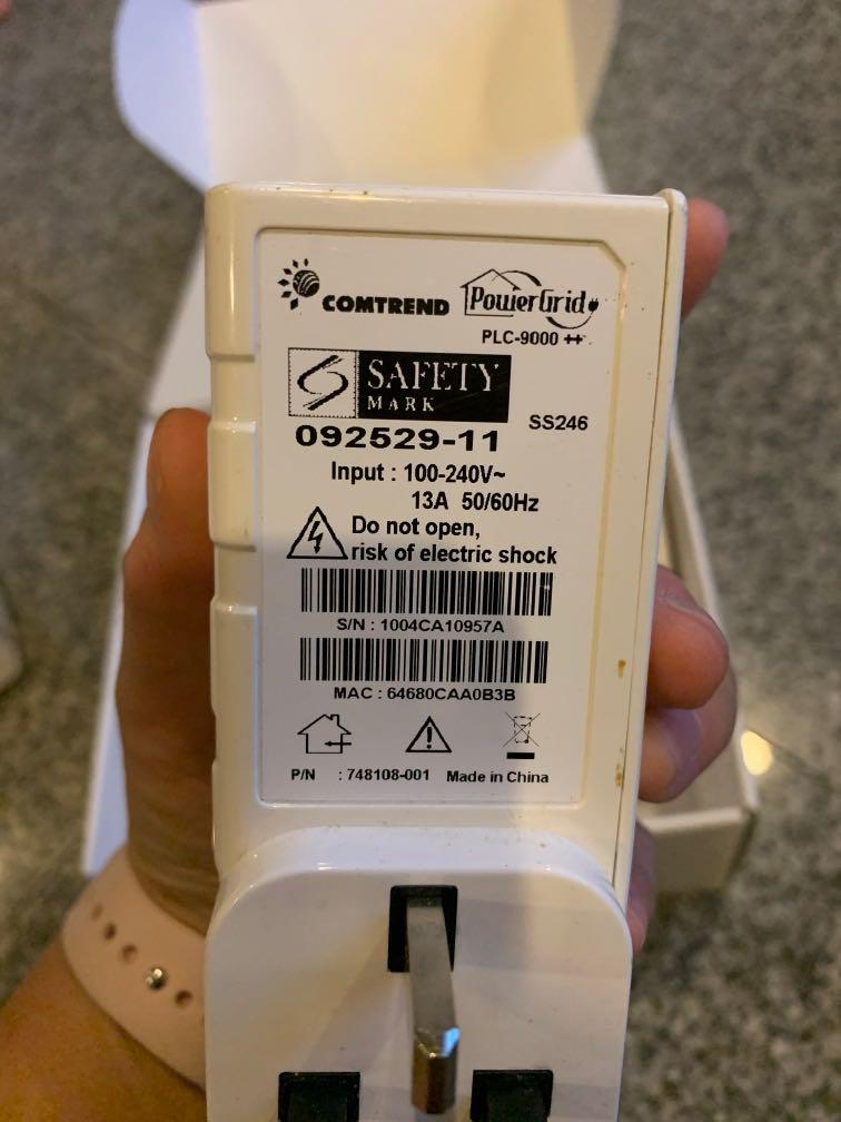 ComTrend Powerline Ethernet PLC-9000, Computers & Tech, Parts ...