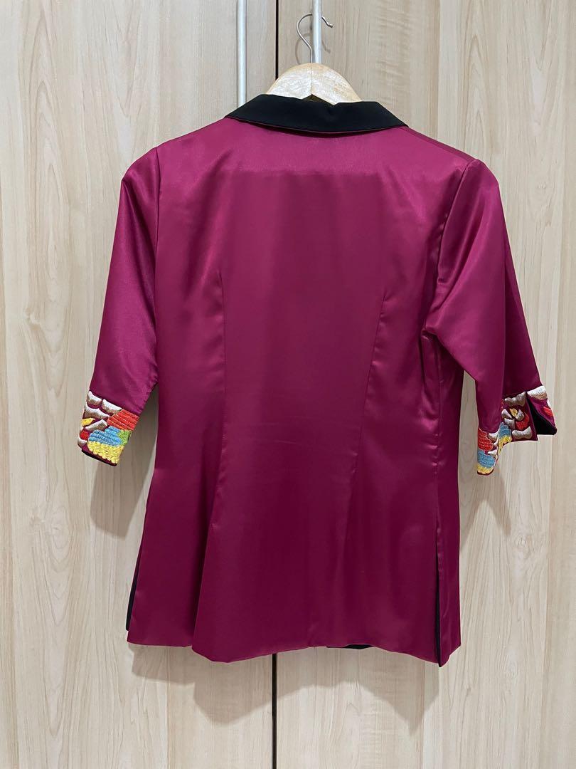 Handy Hartono Top, Fesyen Wanita, Pakaian Wanita, Atasan di Carousell