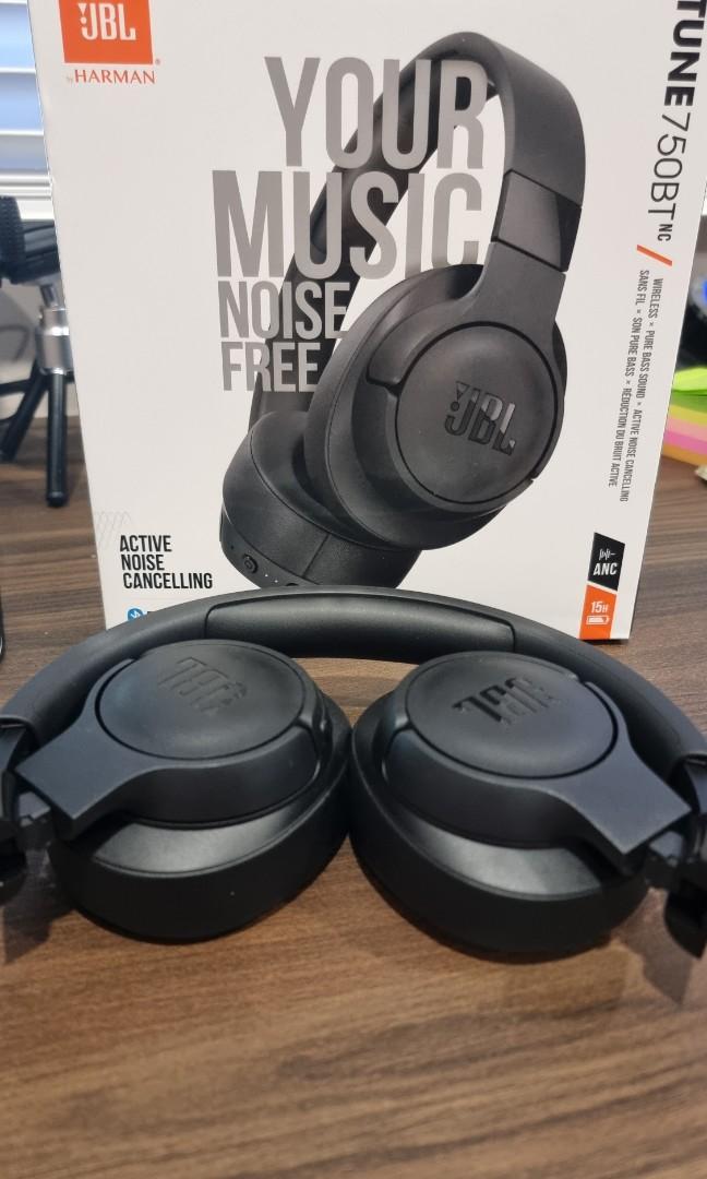 JBL Tune 750 BT, Audio, Headphones & Headsets on Carousell