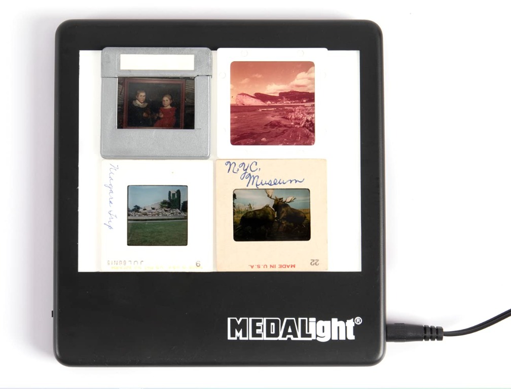 Medalight LP-100N Ultra-Thin LED Light Panel Negative and Slide Viewer ...