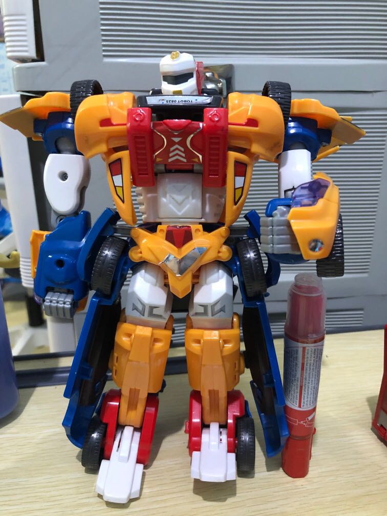 Original tobots combine, Hobbies & Toys, Toys & Games on Carousell