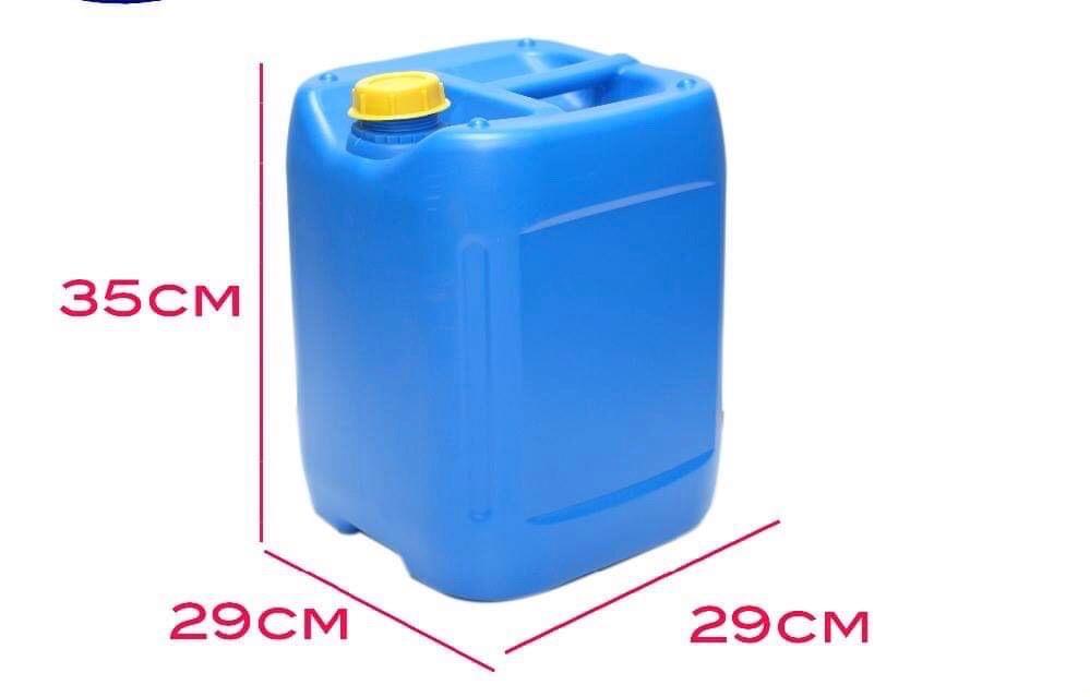 Plastic Gallon container, Furniture & Home Living, Cleaning & Homecare ...