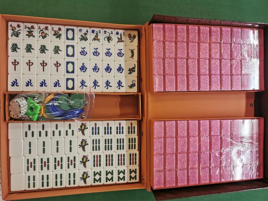 Glitter Rose pink mahjong tiles Ready stock, Hobbies & Toys, Toys ...