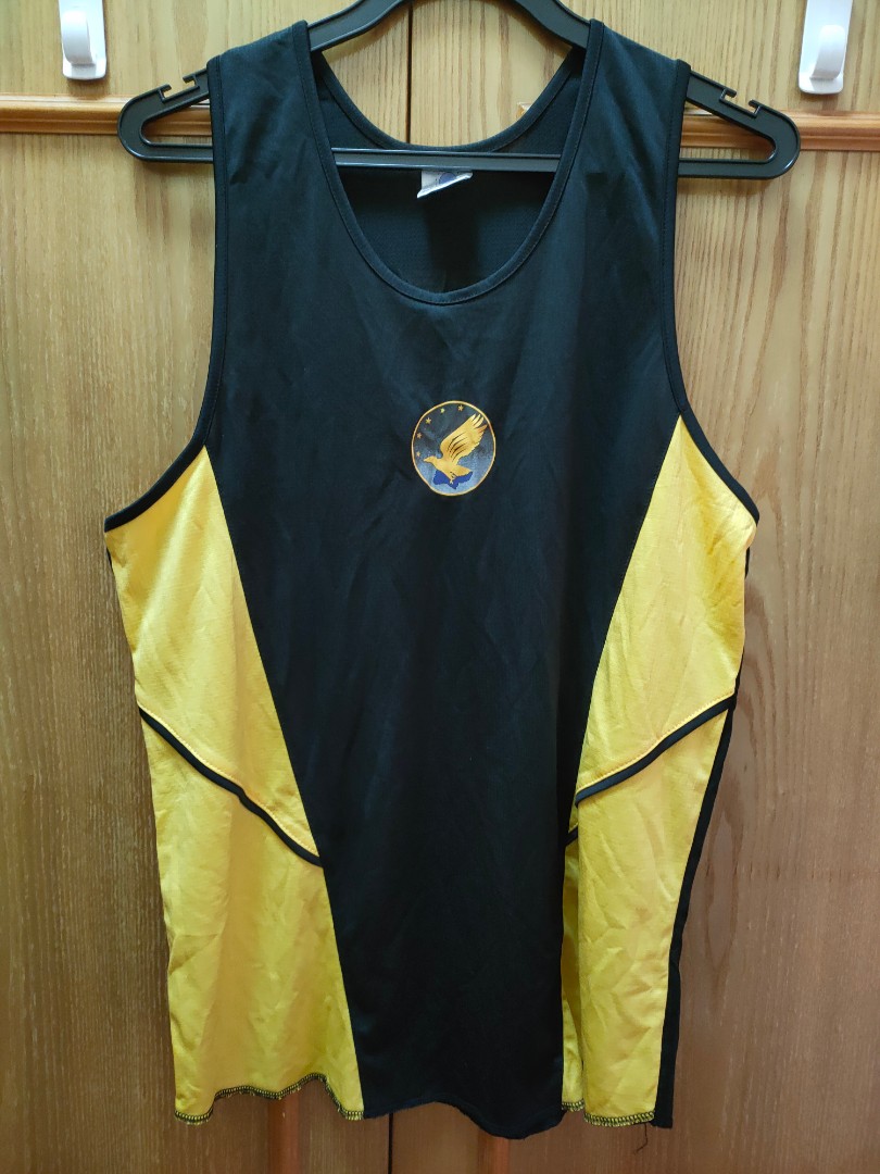 SAF Singlets Size M, Men's Fashion, Activewear on Carousell