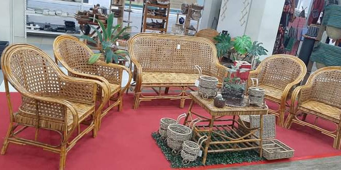 SOLIHIYA Rattan sofa sala set 7seater, Furniture & Home Living ...