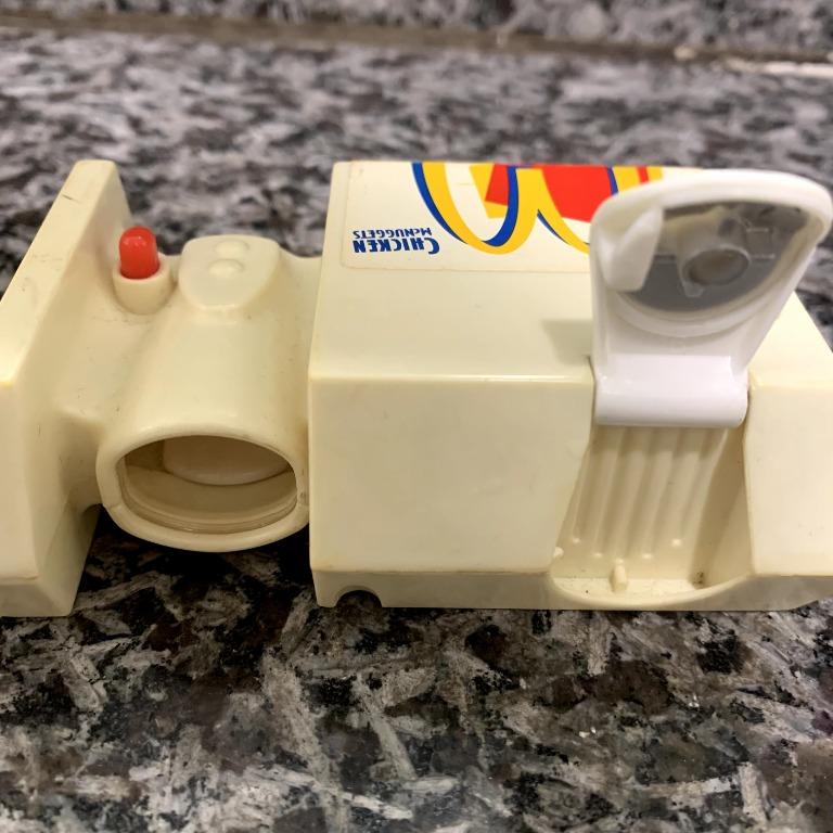 (絕版) 麥樂雞相機 McNugget Box Camera 玩具相機 1999 Food Foolers 變形玩具 麥當勞 Mcdonald ...