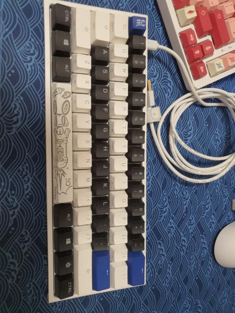 Ducky one 2 mini with custom keycaps, 電腦＆科技, 電腦周邊及配件, 電腦鍵盤及相關產品 - Carousell