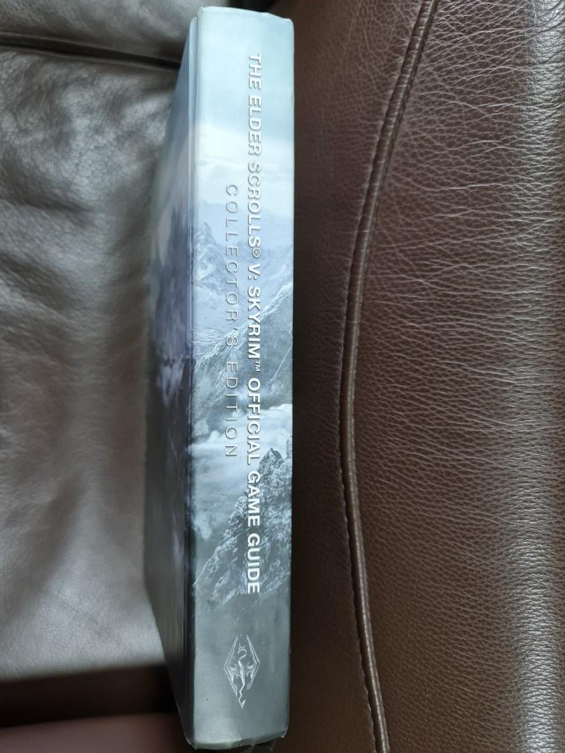 Elder Scroll Skyrim Guide Book (Collector's Edition), Hobbies & Toys ...