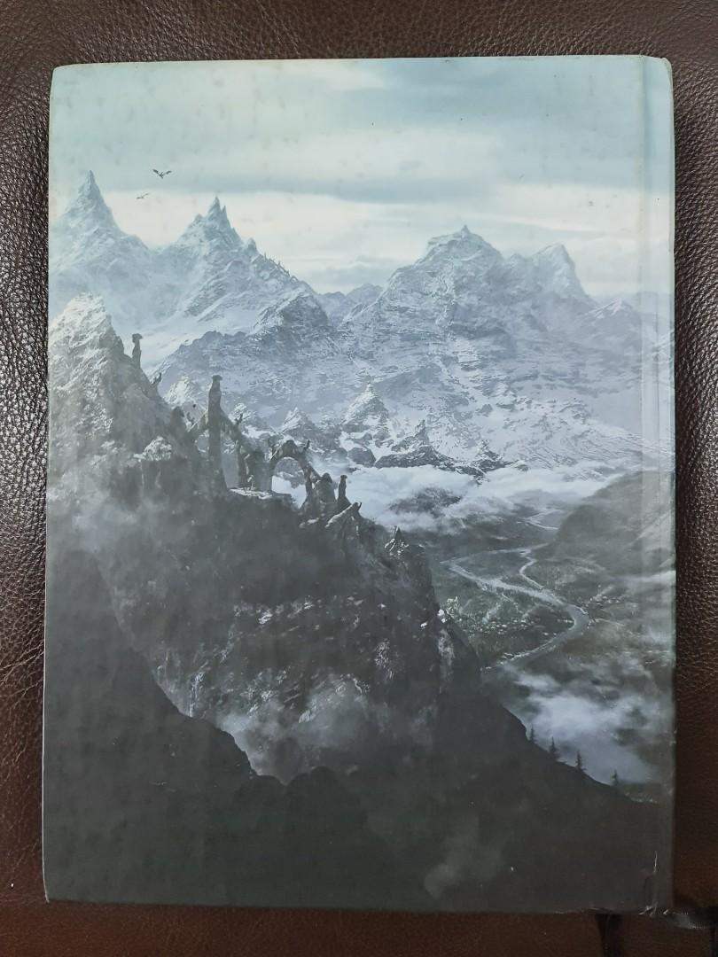 Elder Scroll Skyrim Guide Book (Collector's Edition), Hobbies & Toys ...