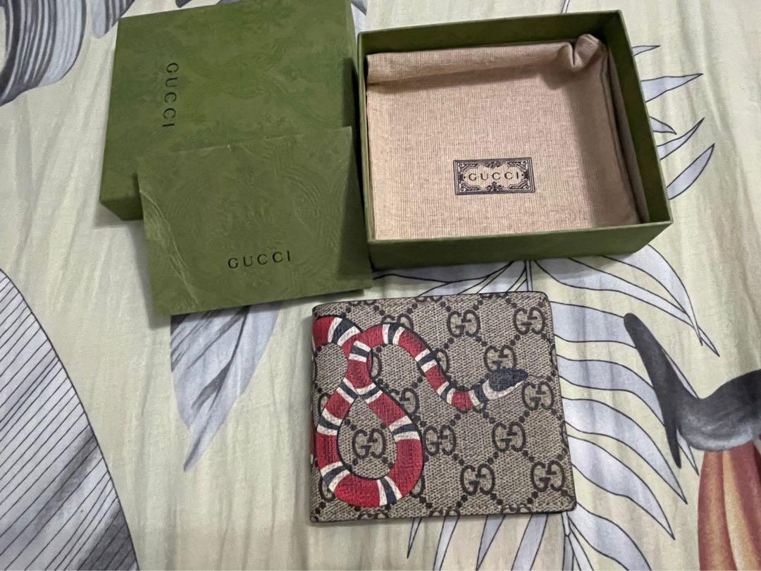 gucci snack wallets limited edition, Men's Fashion, Watches ...