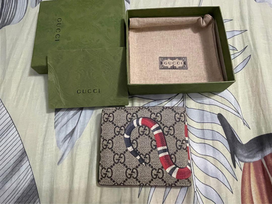gucci snack wallets limited edition, Men's Fashion, Watches ...