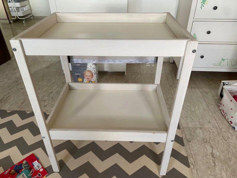 IKEA SNIGLAR changing table, Babies & Kids, Baby Nursery & Kids ...