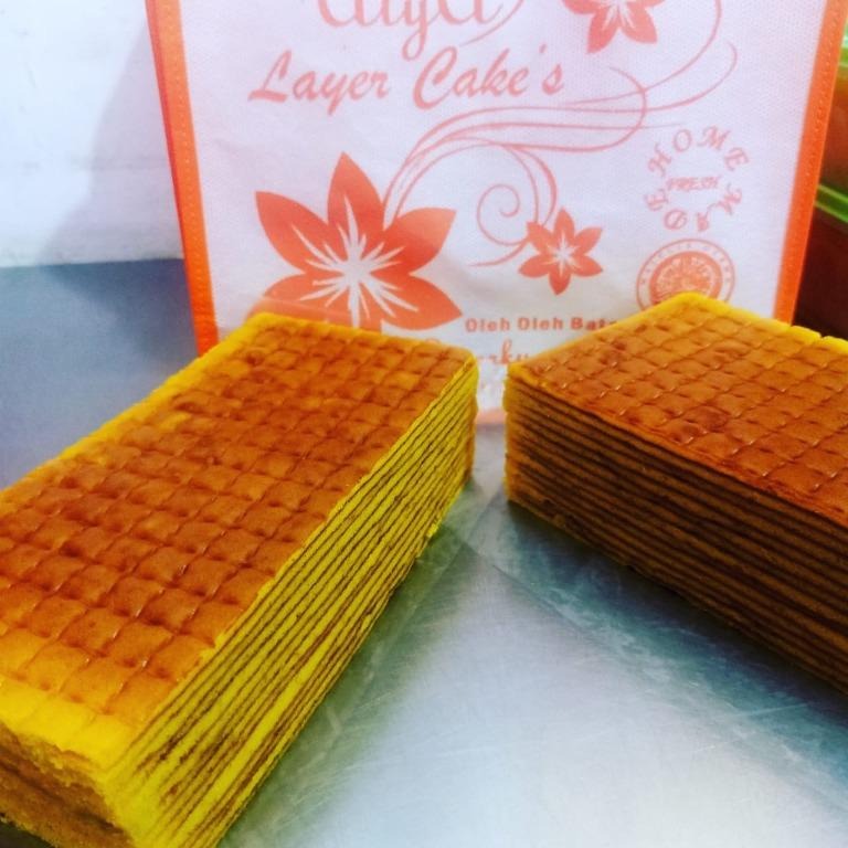 Kueh Lapis Layer Cake From Alya Bakery Batam Food And Drinks Homemade Bakes On Carousell