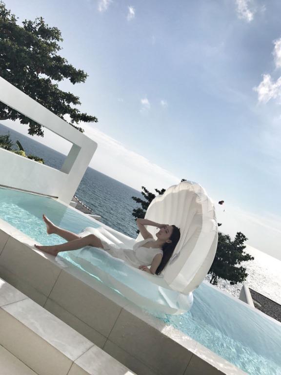 Large Floatie beach clam seashell pearl inflatable float swimming pool ...