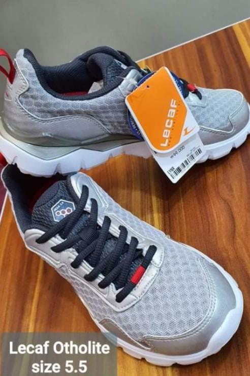 Lecaf, Women's Fashion, Footwear, Sneakers on Carousell