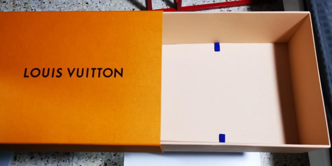 Louis Vuitton Box (Blue wording), Luxury, Accessories on Carousell
