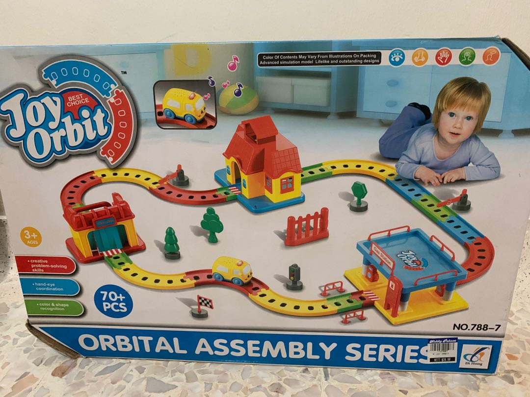 Joy Orbit train set, Hobbies & Toys, Toys & Games on Carousell