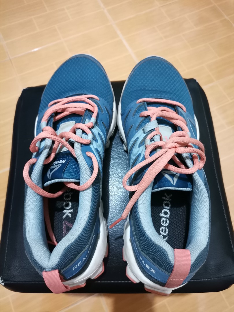 Original Reebok shoes, Women's Fashion, Footwear, Sneakers on Carousell