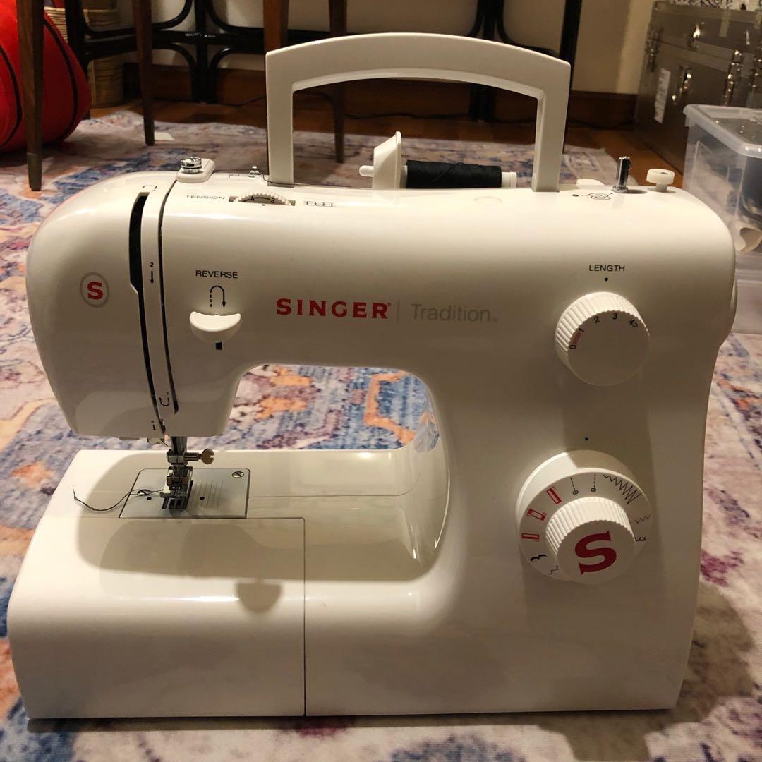 Singer Tradition 2250NT Sewing Machine, 興趣及遊戲, 手作＆自家設計, 其他 - Carousell