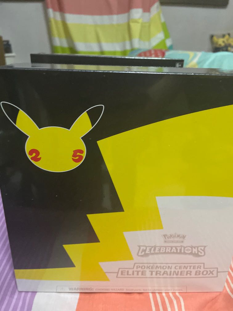 (Instock) US pokemon Center edition celebrations etb, Hobbies & Toys ...