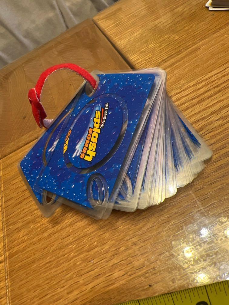 防水 透明 啤牌 the original splash bombs playing cards, 興趣及遊戲, 玩具 & 遊戲類 ...
