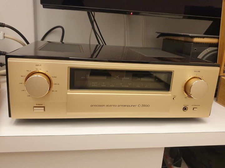 Accuphase c3900, Audio, Soundbars, Speakers & Amplifiers on Carousell