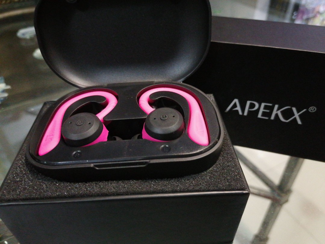 APEKX Earbuds with loops, Audio, Earphones on Carousell