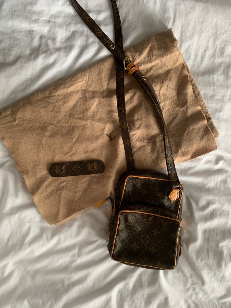 Rush authentic LV Mini Amazon with Free Lv gold strap, Luxury, Bags ...