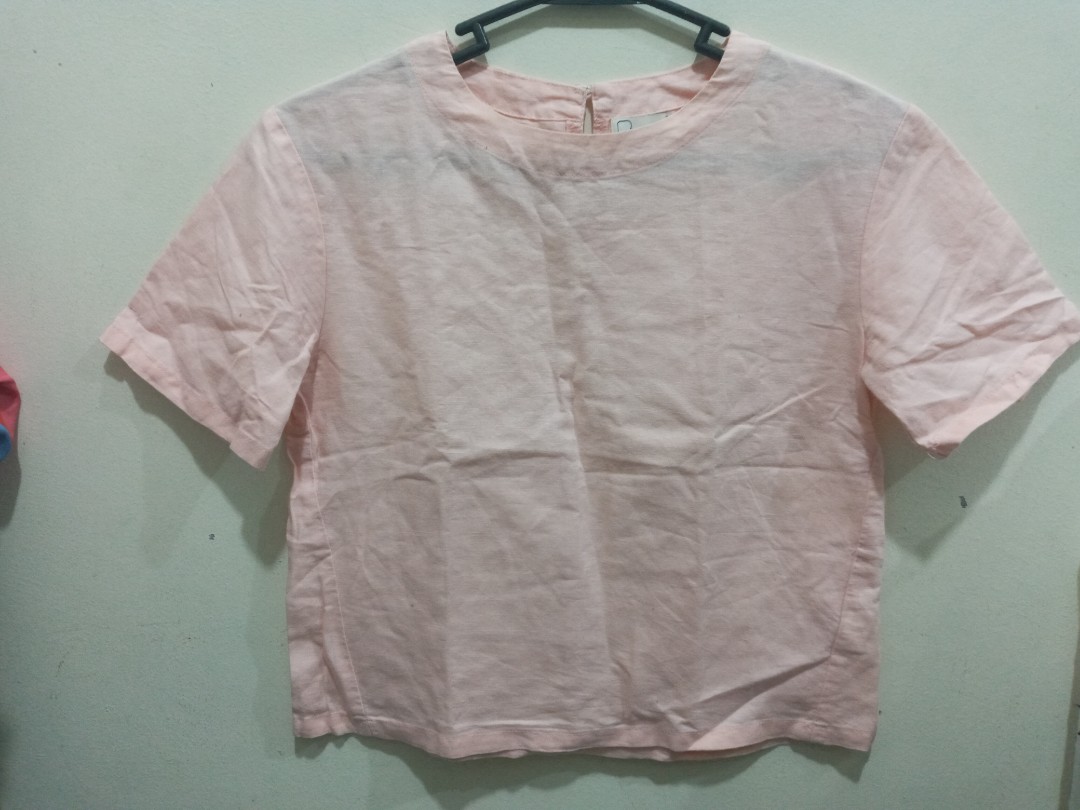 Bench peach top, Women's Fashion, Tops, Blouses on Carousell