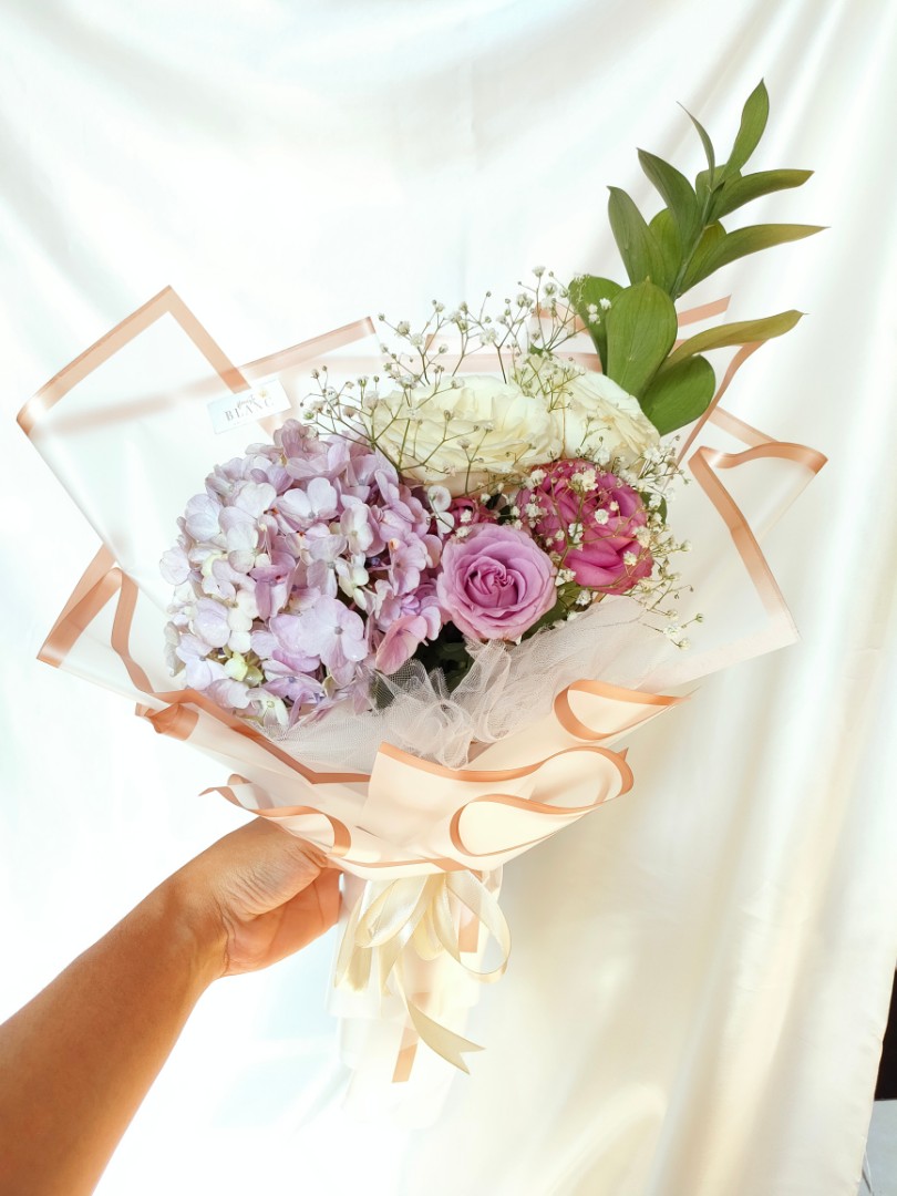 Buket Bunga Segar, Desain & Kerajinan Tangan, Barang & Aksesoris ...